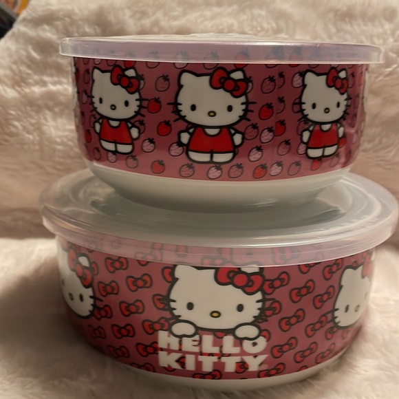 Hello Kitty | Kitchen | 2piece Ceramic Hello Kitty Bowl Set With Lid ...